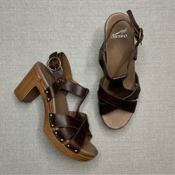 Dansko | Shoes | Dansko Daniela Tstrap Block Heel Sandals Brown Leather ...